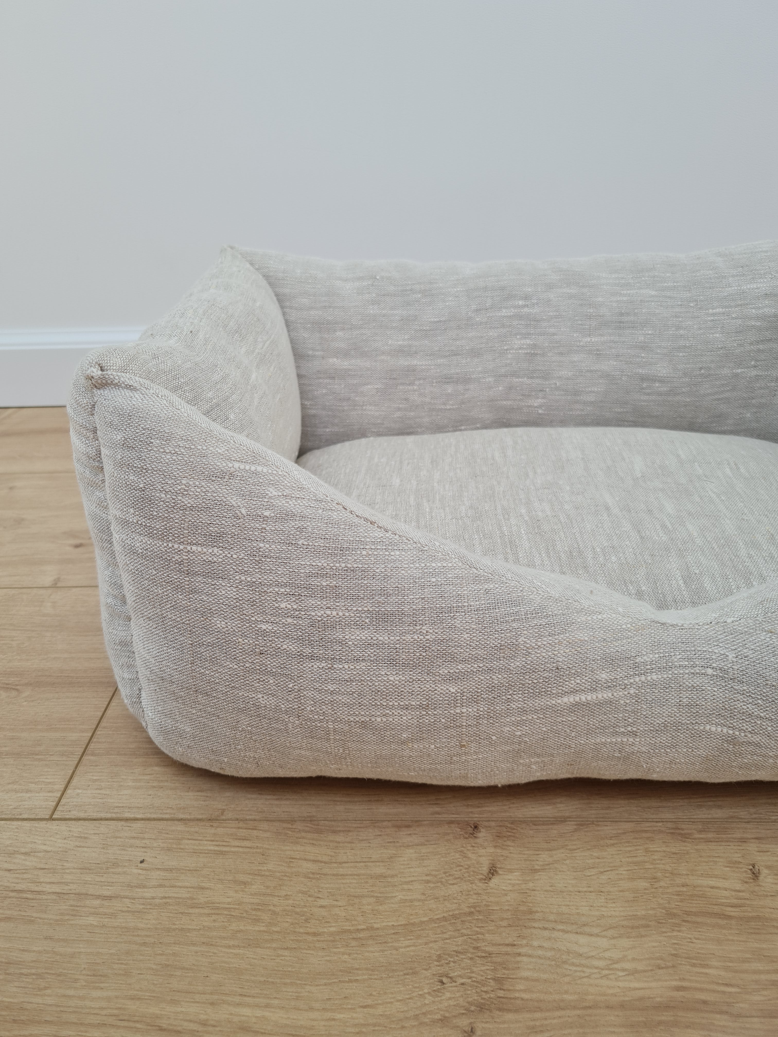 HEMP pet bed in natural non-dyed variegated gray linen fabric filled o ...